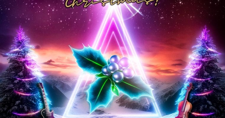 Luminare Christmas! - Mistletoe Madness