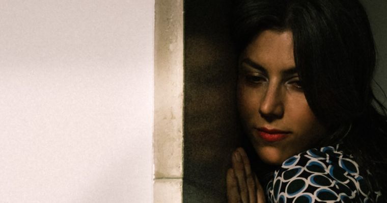 Julia Holter - The Laugh Is In The Eyes