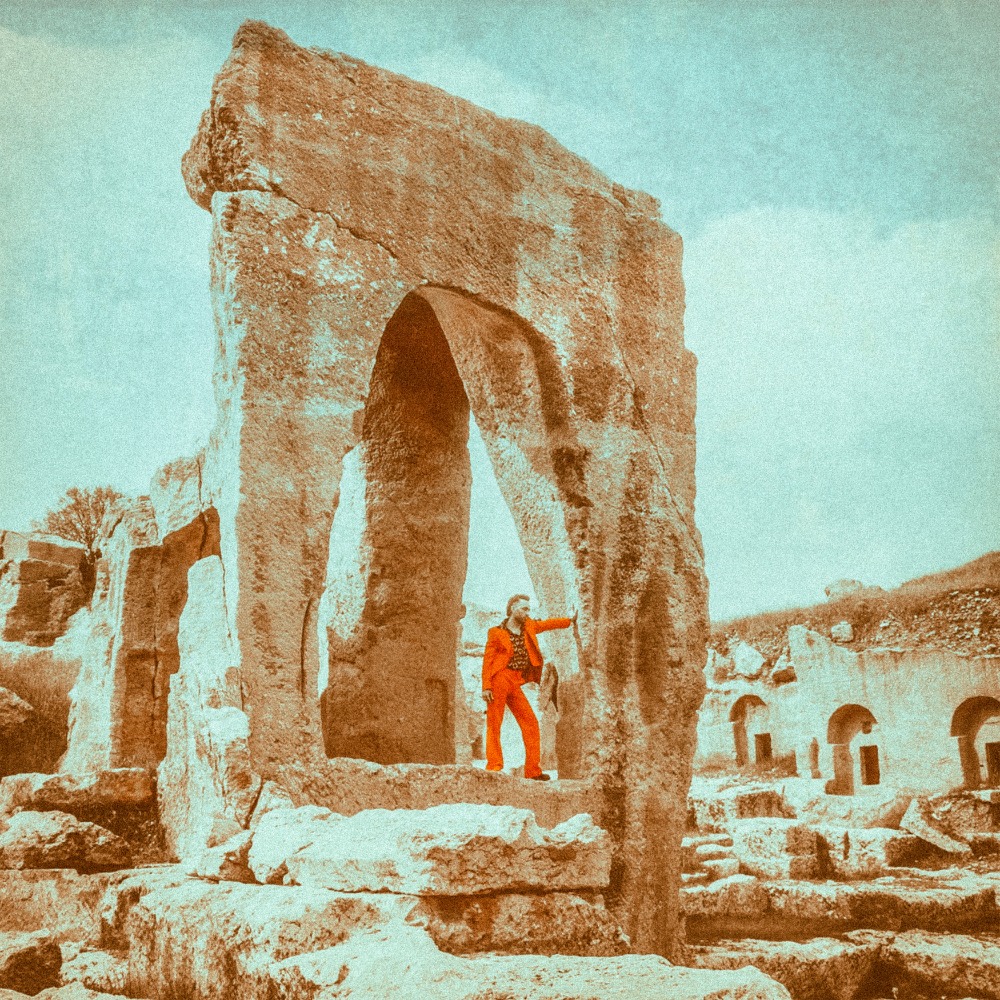 Mabel Matiz - Uçkun (feat. Hello Psychaleppo)