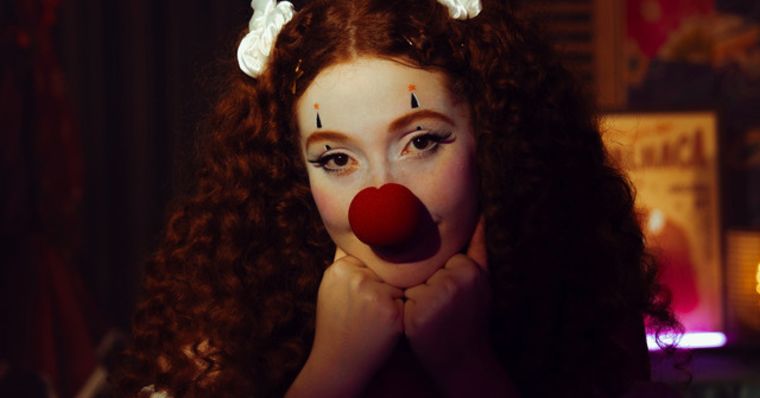 Bea Duarte - Máscaras